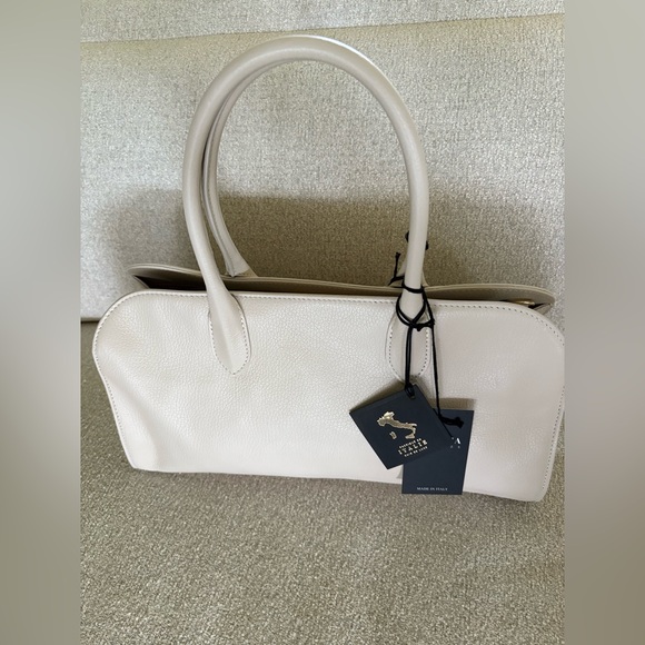 Claudia Firenze | Bags | New Claudia Firenze Cream Structured Satchel ...